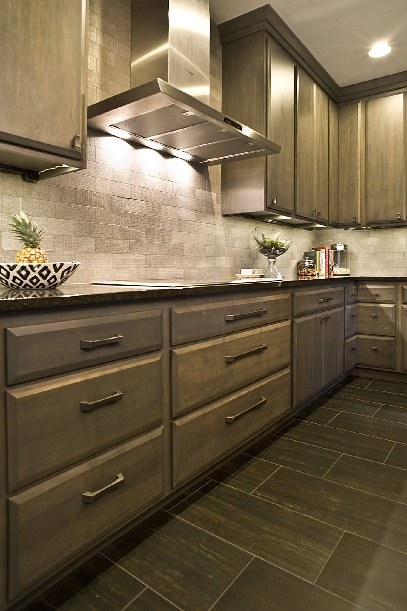 Kitchen (54MN) – Bullseye Custom Cabinetry, Inc